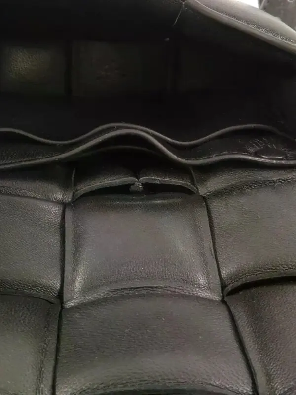 Bottega Veneta Cassette Intrecciato Padded Mini Bag - Black