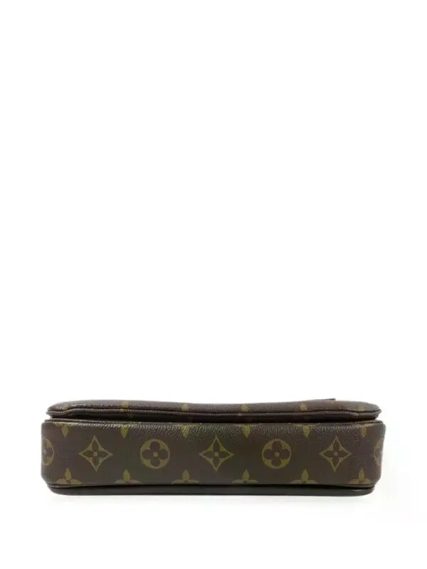 LOUIS VUITTON Monogram Pochette Metis Shoulder Bag - Brown