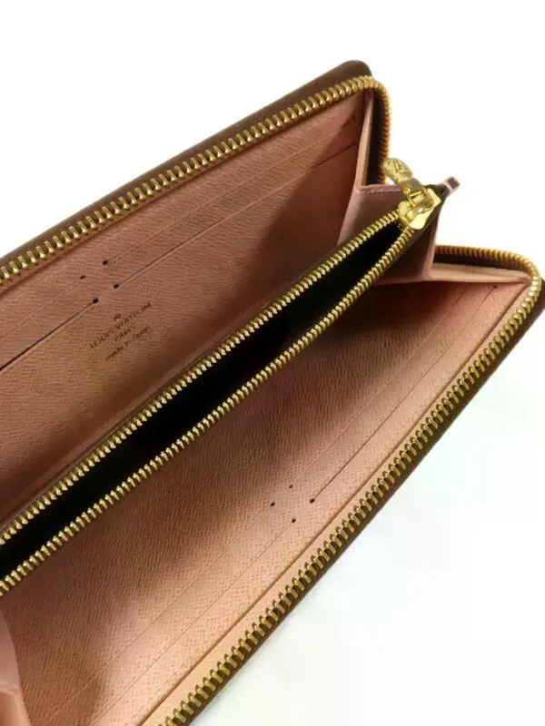 LOUIS VUITTON Monogram Clemence Wallet