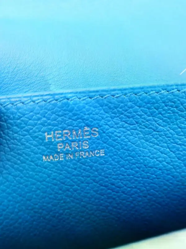 Hermès Halzan 25 Shoulder Bag - Blue