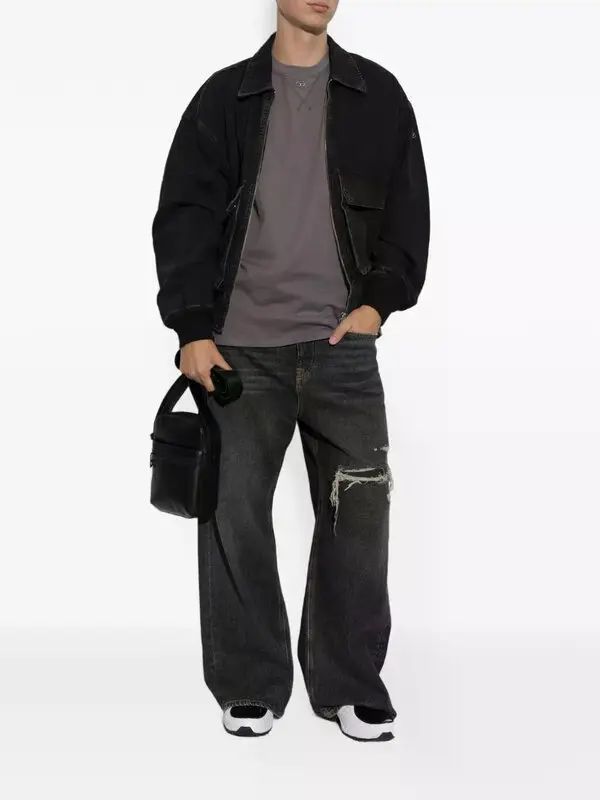 DIESEL® Logo-plaque Topstitched T-shirt
