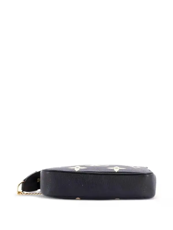 LOUIS VUITTON Pochette Accessoires Bag - Black