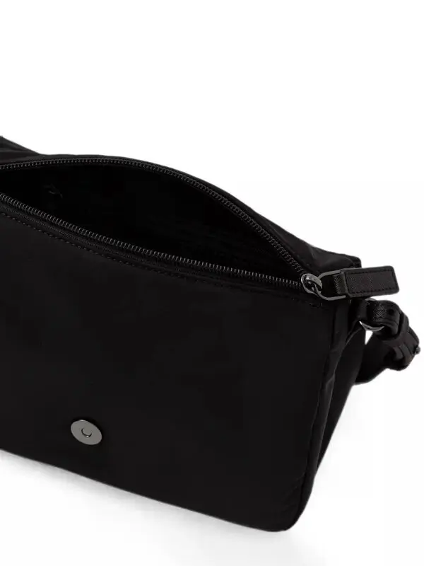 Emporio Armani Logo-plaque Messenger Bag