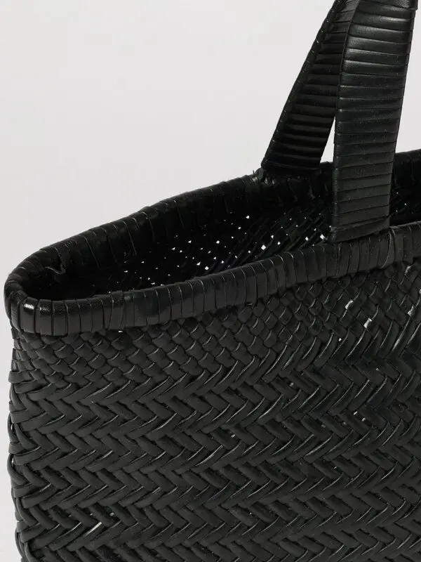 Manebí Shoulder Bag