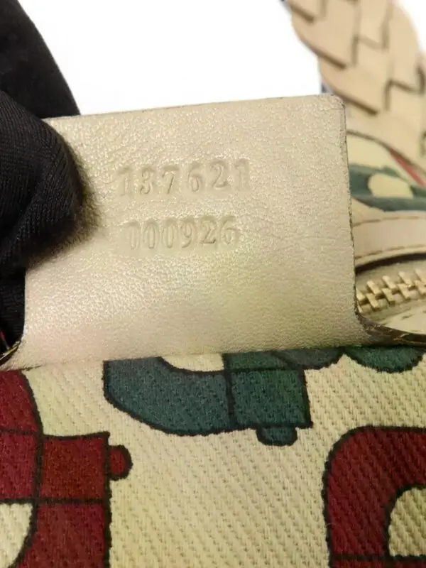 Gucci Pelham Shoulder Bag