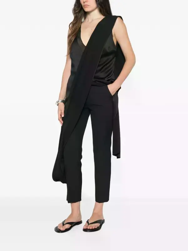 Peserico Belt-loop Slim-fit Trousers - Black