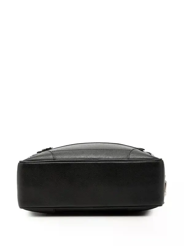 LOUIS VUITTON Taiga Neo Pavel Clutch Bag