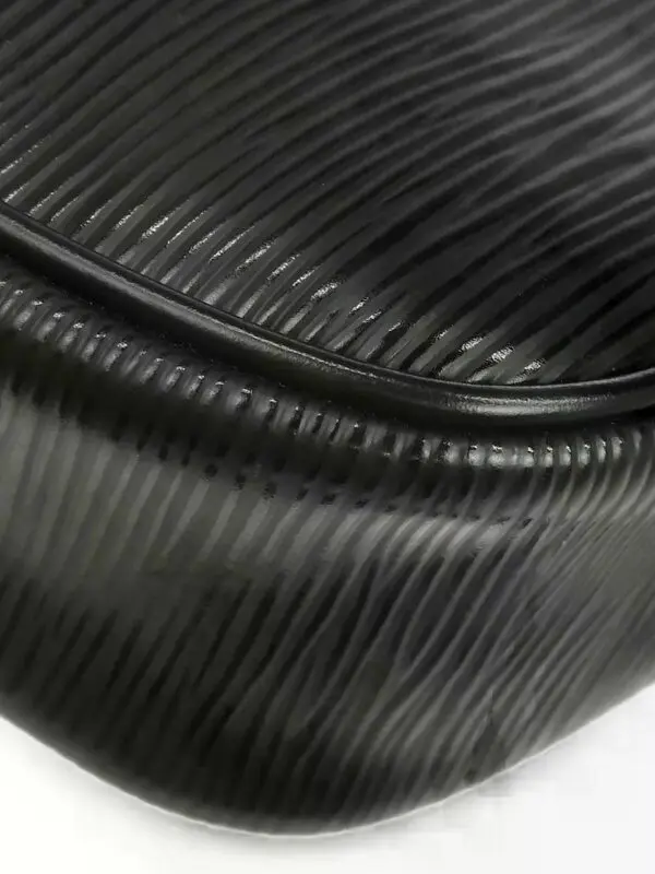 LOUIS VUITTON 2007 Pochette Montaigne Clutch Bag