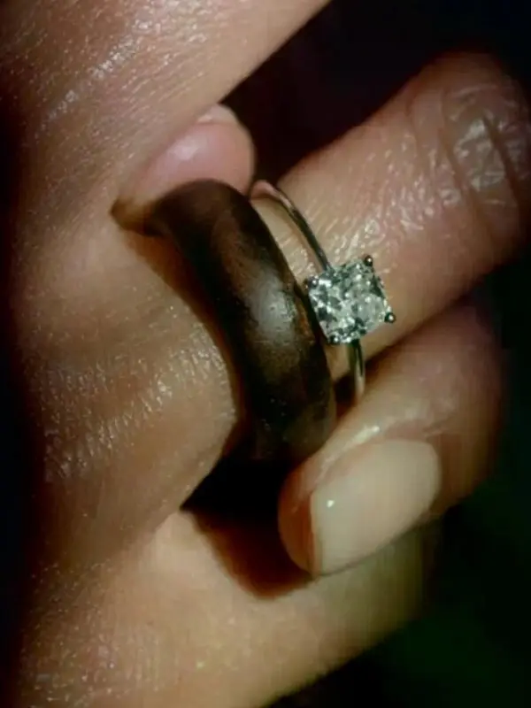 SOLO FOR DIAMONDS Lab-grown Diamond Cushion-cut Rings
