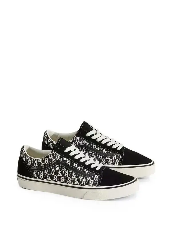 VANS Old Skool Low Top Sneakers With Sidestripe - Black