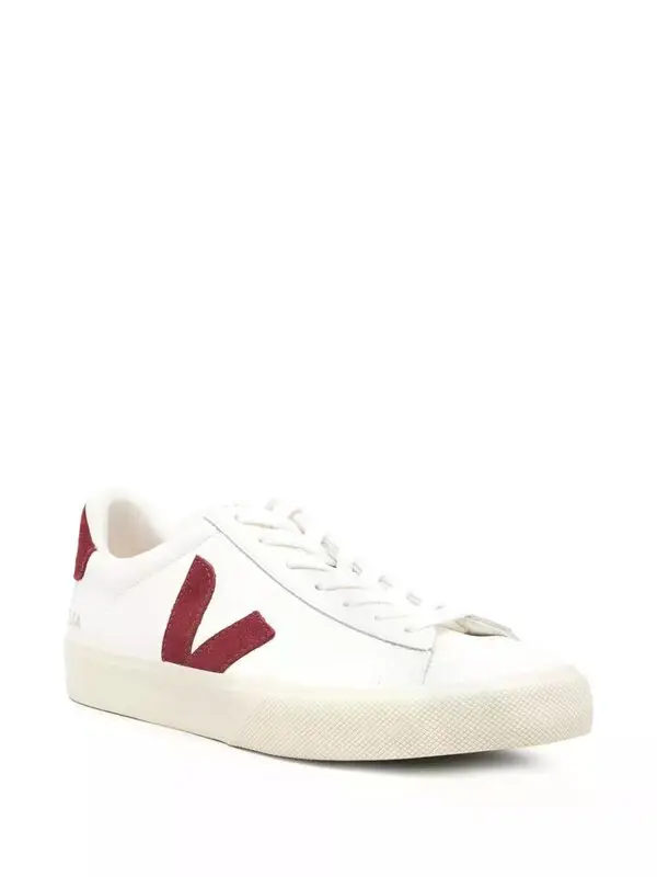 VEJA Logo-patch Sneakers - White