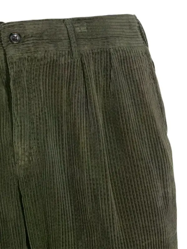 04651 / A TRIP IN A BAG Pleated Corduroy Trousers