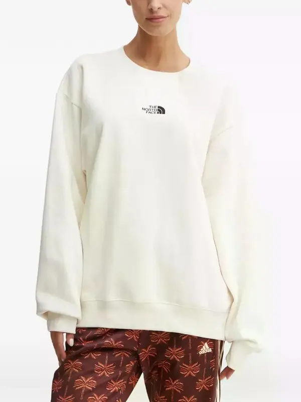 The North Face Essential Crew Logo Sweatshirt