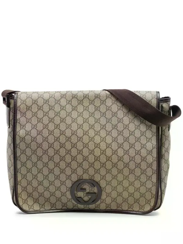 Gucci 2016-2026 Large Gg Supreme Interlocking G Messenger Bag Crossbody Bag - Neutrals