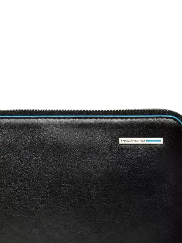 PIQUADRO Logo-plaque Wristlet-strap Clutch Bag