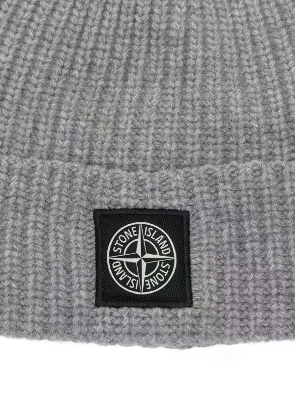 Stone Island Logo Patch Ribbed Knit Beanie Hat