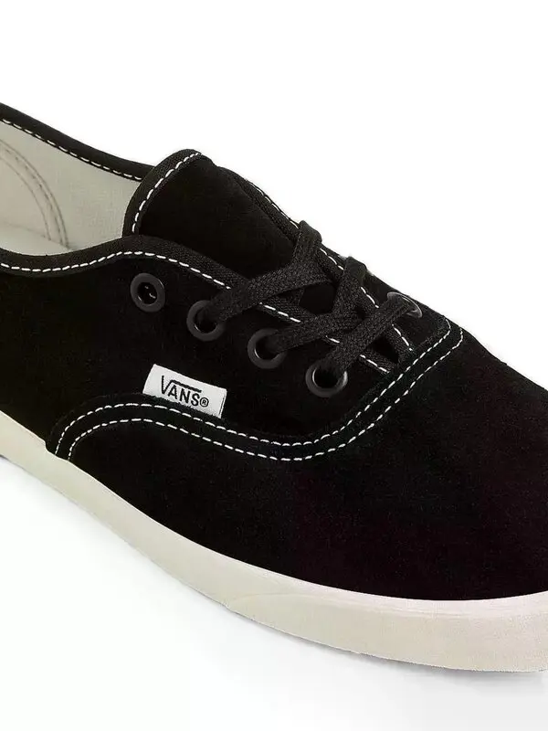 VANS Authentic Lowpro Sneakers