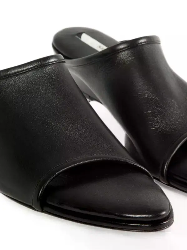 CHRISTEN Leather Sandals