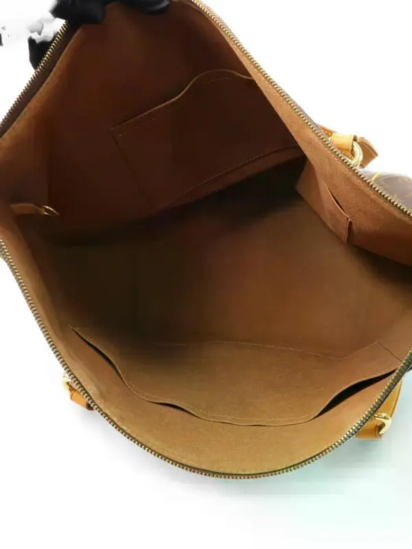 LOUIS VUITTON Monogram Canvas Totally Gm Shoulder Bag