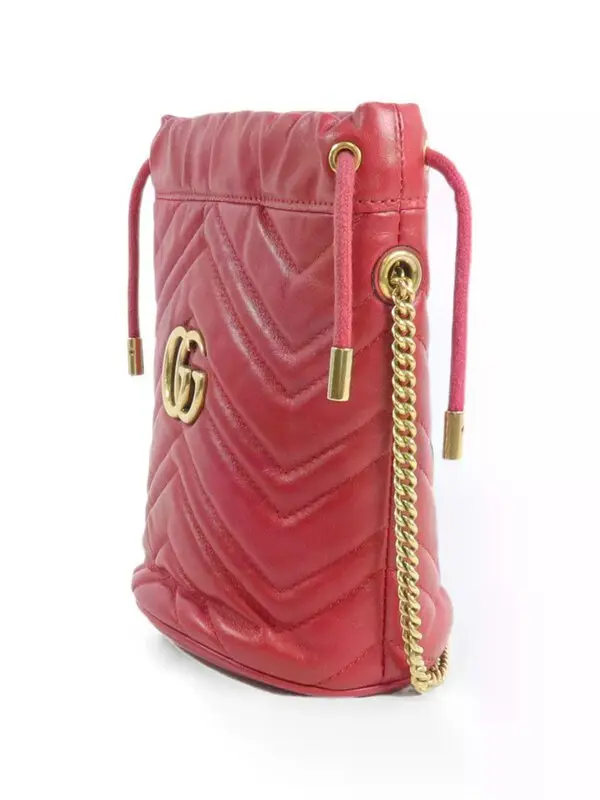 Gucci Mini Gg Logo-plaque Quilted Shoulder Bag - Red