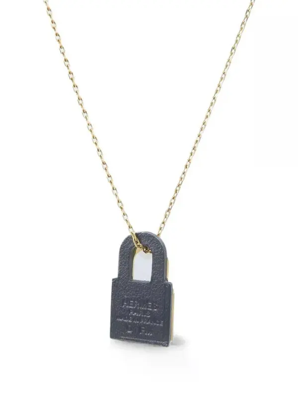 Hermès O'kelly Calfskin Necklace - Gold