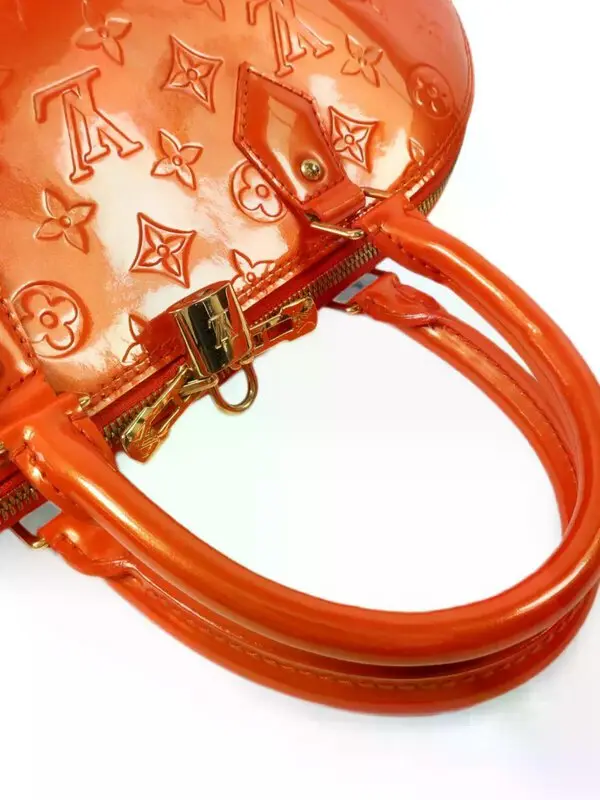 LOUIS VUITTON Gm Alma Handbag