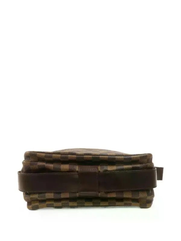 LOUIS VUITTON Naviglio Damier Ebène Canvas Messenger Bag