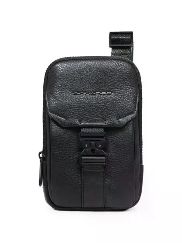 PIQUADRO Grained Leather Buckle-fastening Travel Pouch - Black