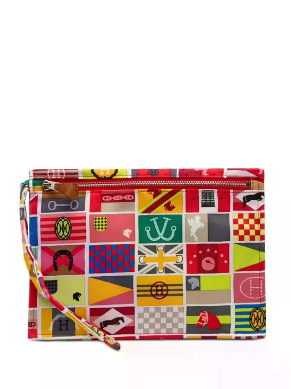Hermès 2000-2026 En Voyage Silk Pouch