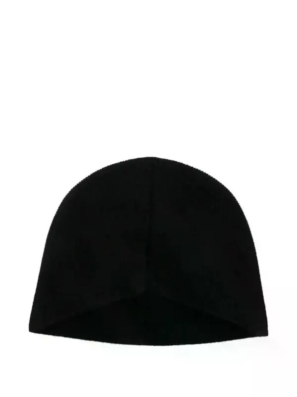 LISA YANG Knitted Beanie Hat