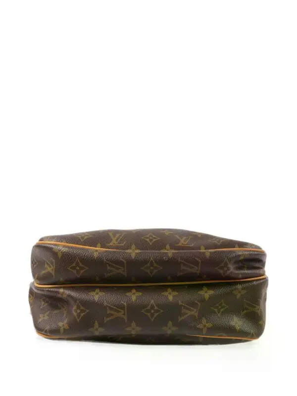 LOUIS VUITTON Reporter Messenger Bag