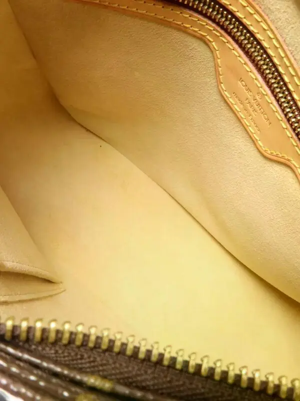 LOUIS VUITTON Monogram Canvas Mm Looping Tote Bag - Brown