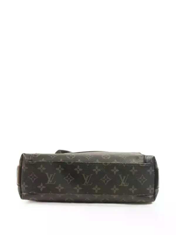 LOUIS VUITTON Pm Odyssey Monogram Eclipse Messenger Bag