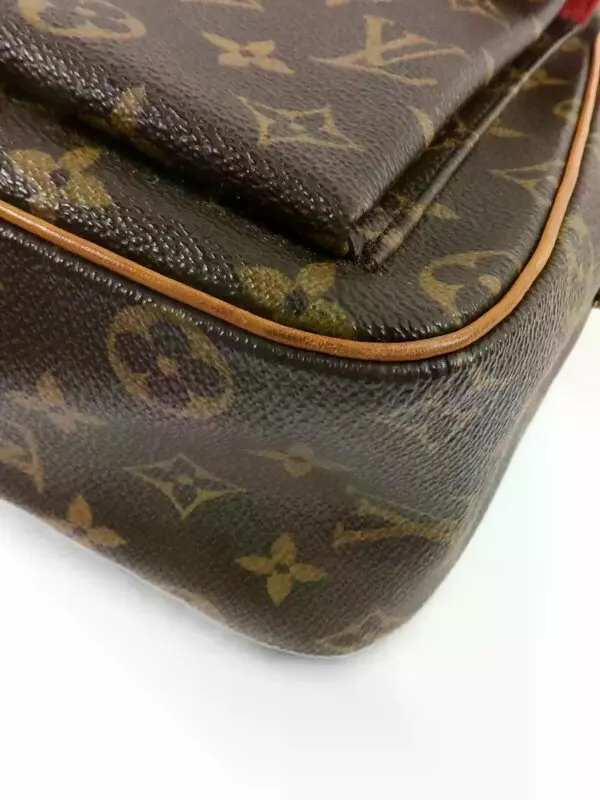 LOUIS VUITTON Monogram Shoulder Bag