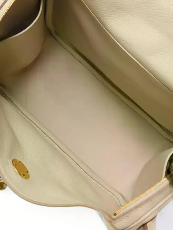 Hermès Lindy 26 Shoulder Bag