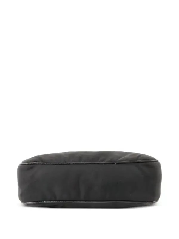 Prada Re-edition 2005 Shoulder Bag - Black