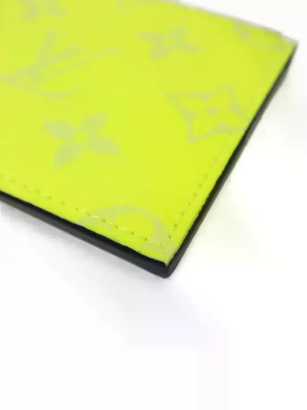 LOUIS VUITTON Monogram Card Holder