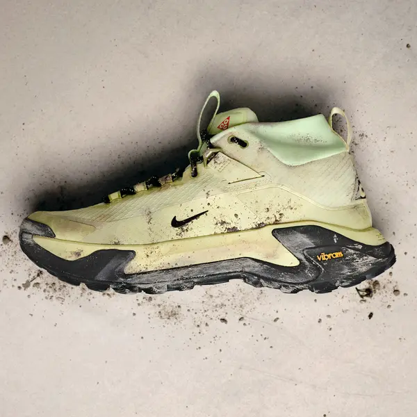 Nike Zegama Hike Hiking Shoes - Yellow