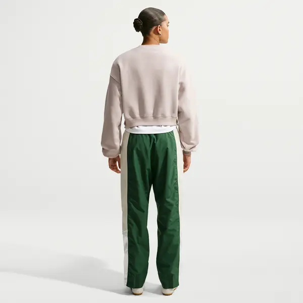 Nike Studio Fleece Medium Weight Oversized Cropped Crew
