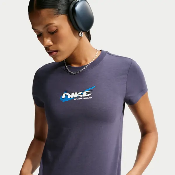 Nike Chill Knit Slim Mod-cropped T-shirt - Grey