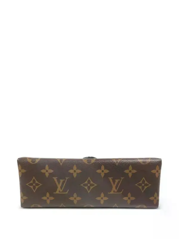 LOUIS VUITTON Locky Bb Monogram Handbag - Brown