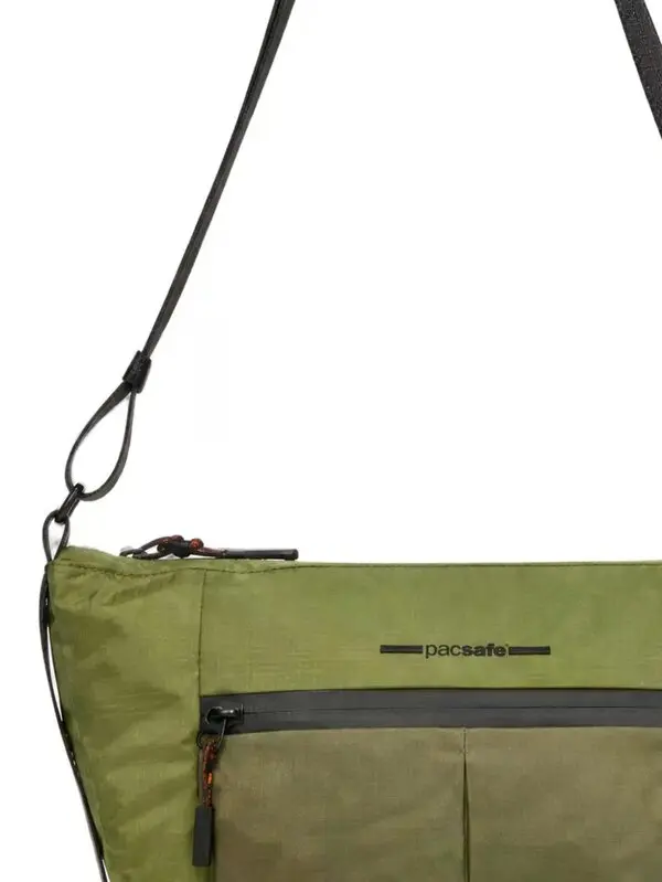 PIQUADRO Logo-print Zip-fastening Shoulder Bag