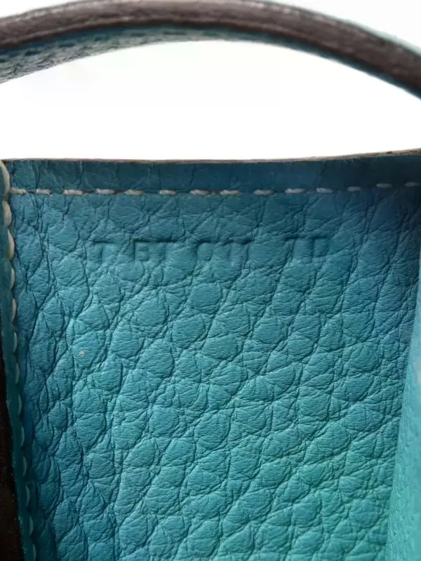 Hermès 2015 31 Halzan Shoulder Bag