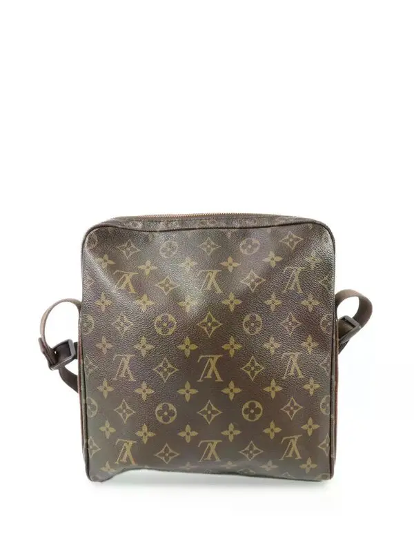 LOUIS VUITTON Trotteur Beaubourg Monogram Shoulder Bag - Brown