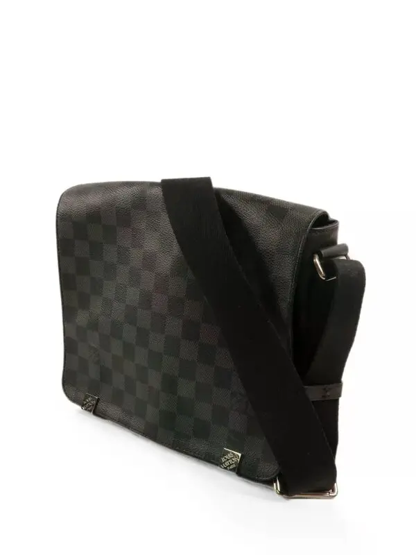 LOUIS VUITTON Damier Graphite Pm District Shoulder Bag - Black