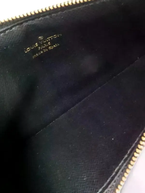 LOUIS VUITTON Monogram Canvas Logo-print Clutch Bag