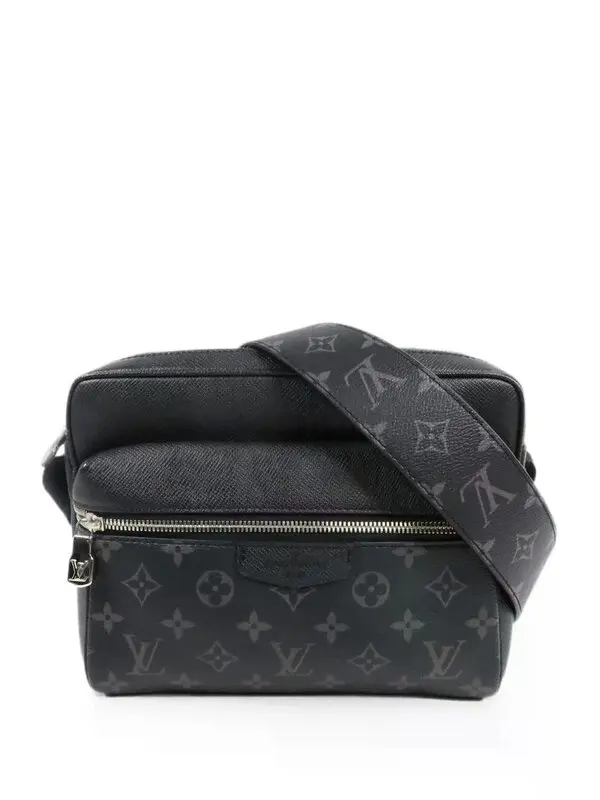 LOUIS VUITTON Outdoor Monogram Eclipse Messenger Bag - Black