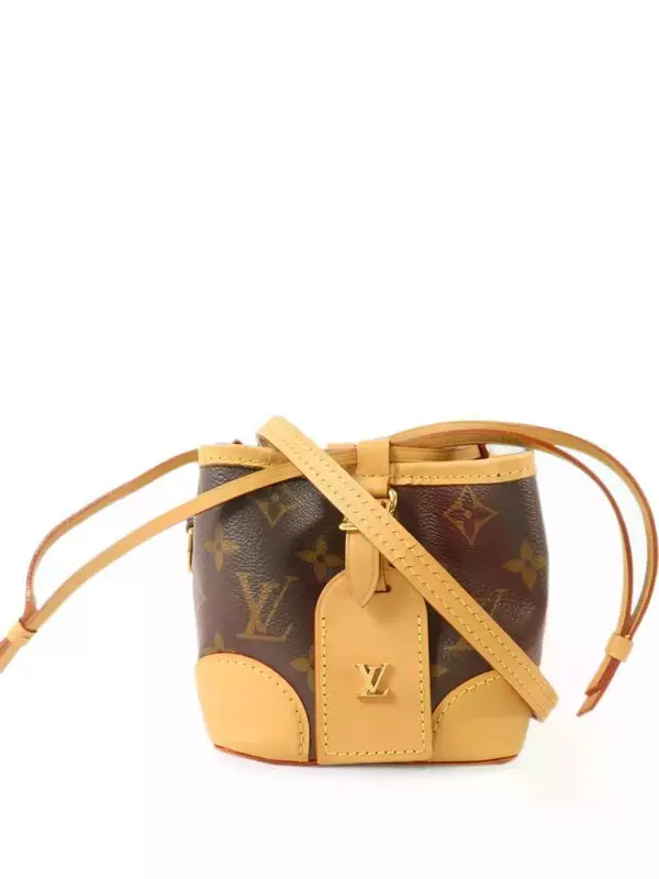 LOUIS VUITTON Monogram Noé Bucket Bag