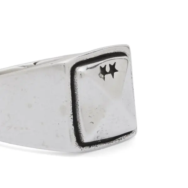 TWOJEYS Studded Signet Ring