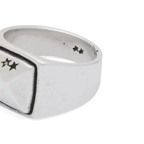 TWOJEYS Studded Signet Ring